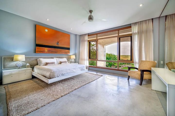 Gorgeous 3 Bedroom Flat With Golf View - La Romana