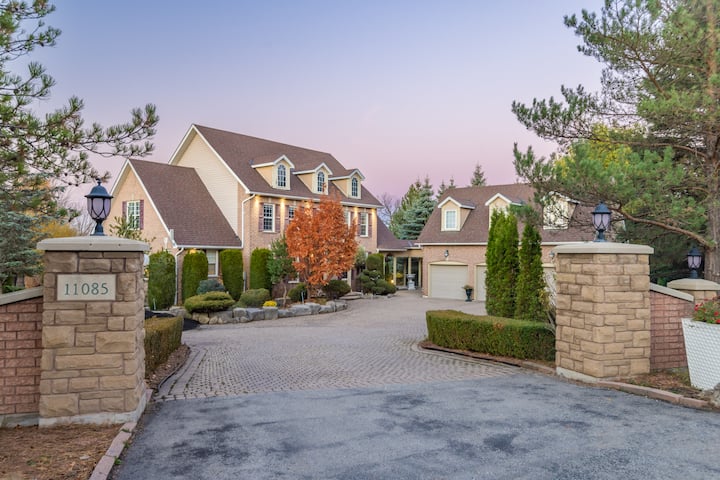Stunning Country Estate - Milton