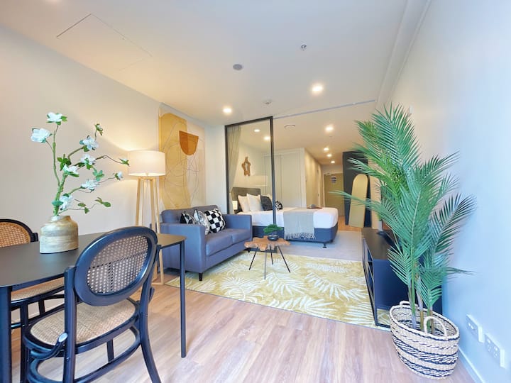 Relaxing Get Away Parkside Cbd Studio, Pool & Gym - Auckland