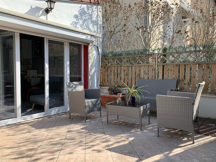 Maisonnette + Terrasse à Antony Proche Paris - Malakoff