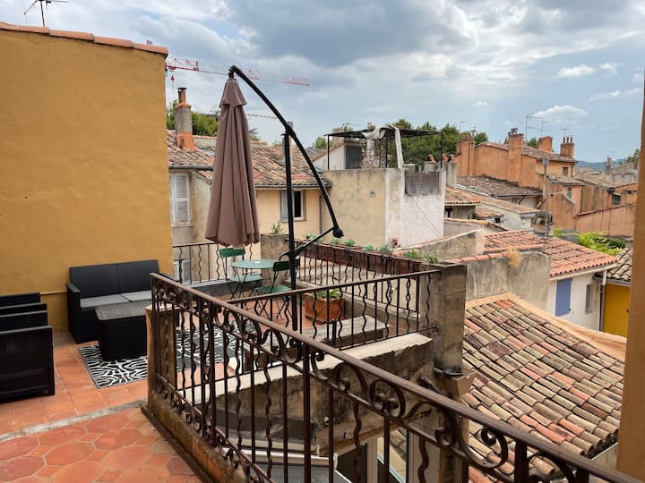 Une Terrasse Sur Les Toits - Aix-en-Provence