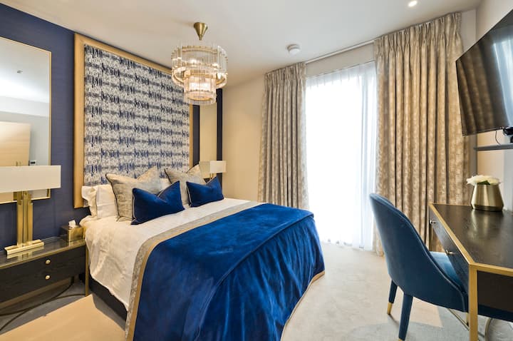 Stunning 3 Bedroom Apartment - Chelsea