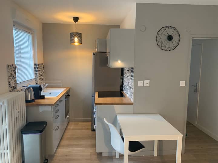 Les Chambres Du Graoully - Le 136 - Parking Inclus - Metz