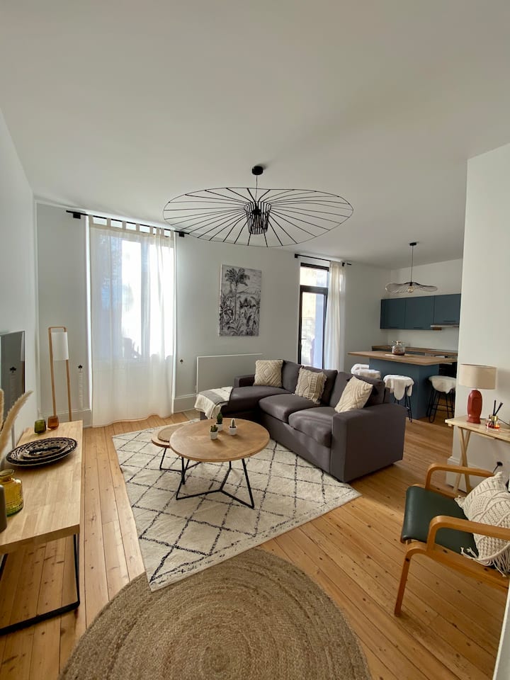 Appt 2 Chambres, Grande Terrasse, Parking Privé. - Bourg-lès-Valence