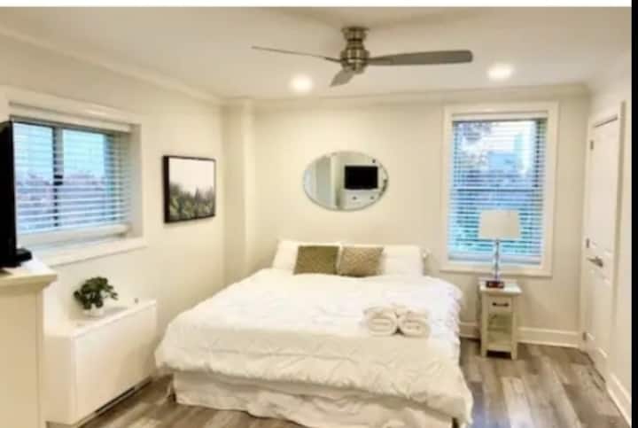 Cozy Downtown Atlanta Condo - Atlanta, GA