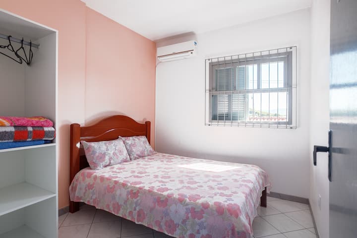 Apartamento Barra Da Lagoa, 250 Metros Da Praia! - Florianópolis