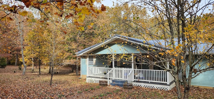 Mountain Retreat - Monteagle, TN