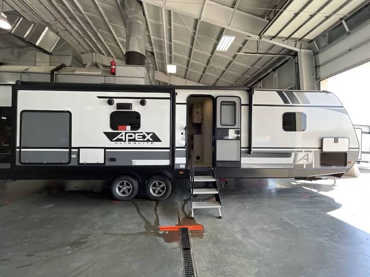 The Happy Camper - Pensacola, FL
