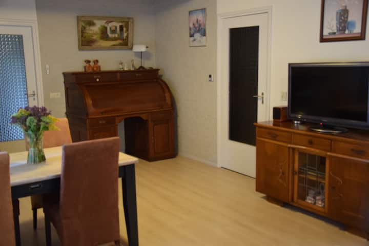 Gehele Woning / Guesthouse In Landelijke Omgeving - Hoogstraten