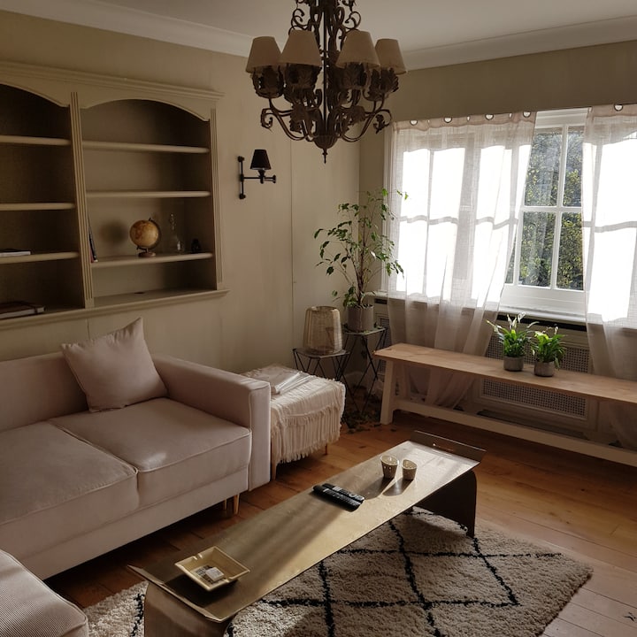 Mooi Ingericht Appartement
Met Terras - Poperinge