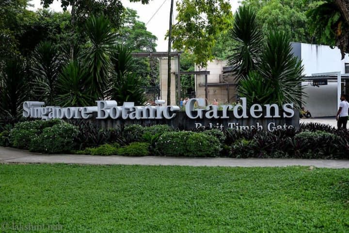 Walk To Mt.elizabeth, Splendid 2br-1bath (55sqm) - Sengkang