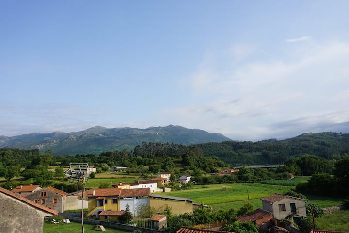 Casa En Colunga Con Vistas A La Sierra Del Sueve - Villaviciosa