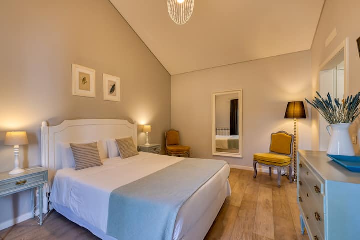 Quarto Duplo Deluxe - Casa Da Lagoa-turismo Rural - Mira