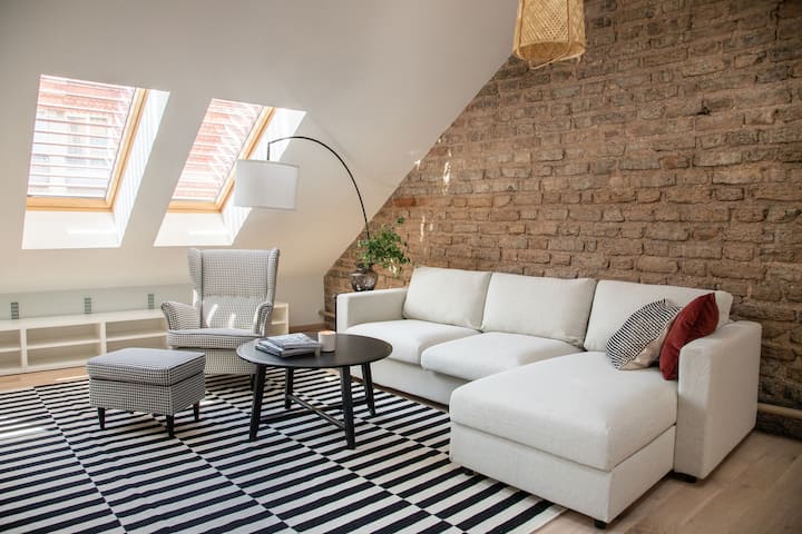 #Stayhere - New & Authentic Pilies Superior Studio - Vilnius