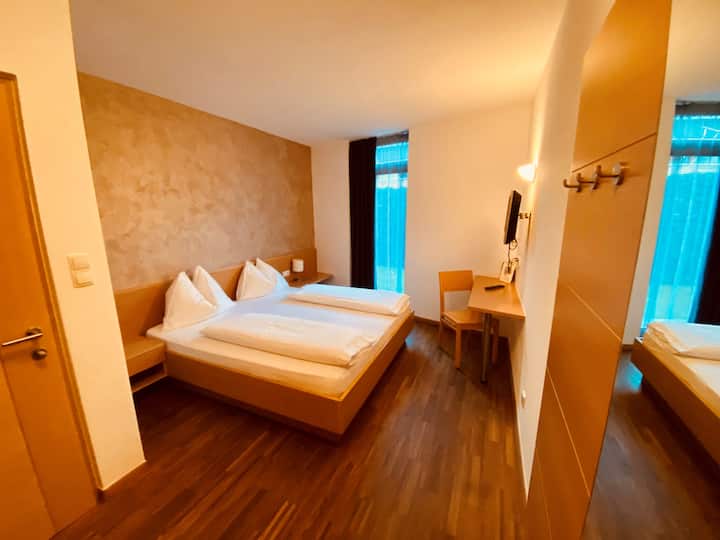 Schöne Ferienwohnung Direkt Am Pool - Riva di Tures