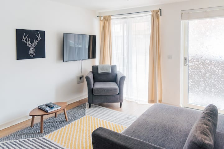 The City Song 1 Bedroom Apartment In Rotherhithe - Winchester, WA