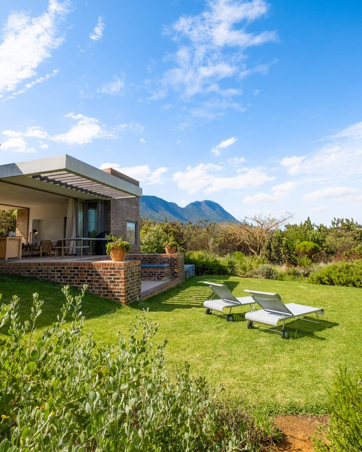Stars Eco Cabin With Hot Tub @Stonehaven - Hermanus