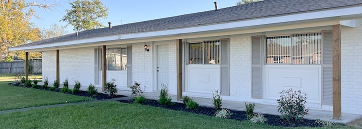 Charming Nelson Rd Ranch - Golden Nugget Lake Charles Hotel & Casino