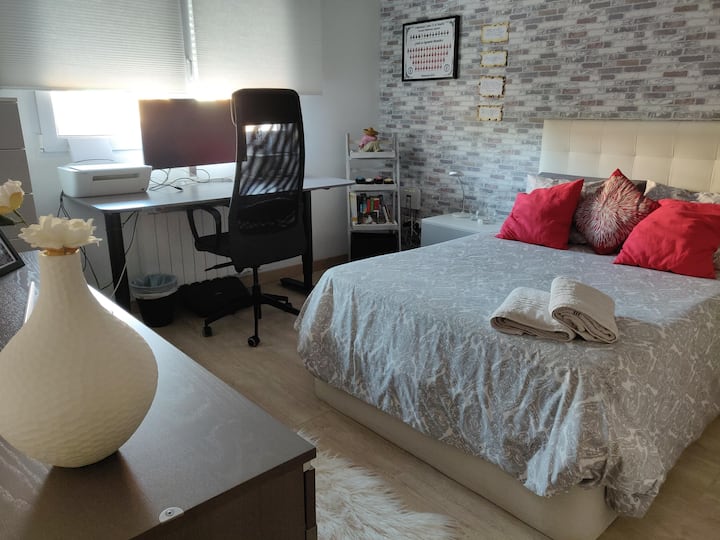 Habitación Privada Con Baño De Uso Exclusivo - Meco