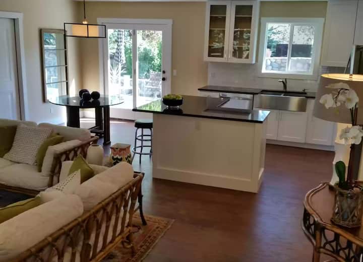 Beautiful Hailey Home - Bellevue, ID
