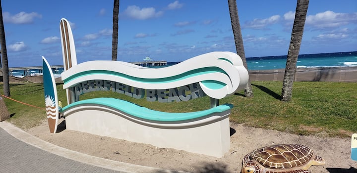 Appointed Studio-walk To Beach Shopping & Food - Deerfield Beach