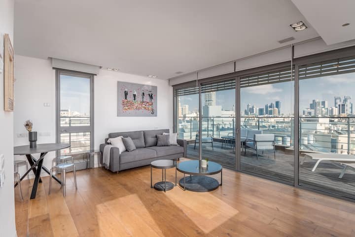 "The City" Penthouse With 2 Bedr 2 Min To Beach - Tel-Aviv