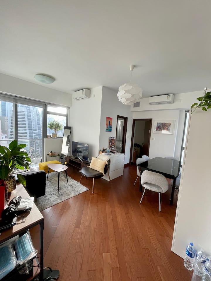 Lovely 1-bedroom In A Condo With Pool And Gym - Hong Kong