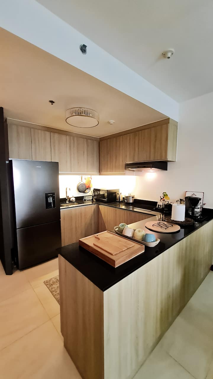 Conveniently Located 2-br Condo Near Estancia Mall - Ortigas Center