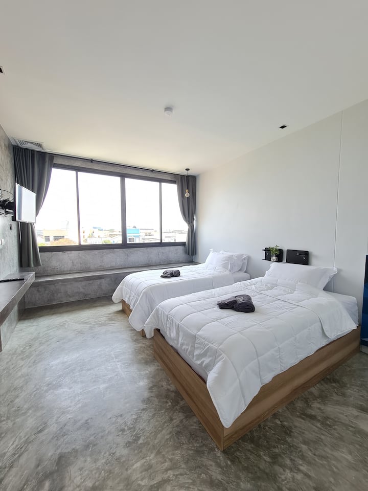 Cozy Room Near Phuket Old Town With Comfy Mattress - Provincia de Phuket