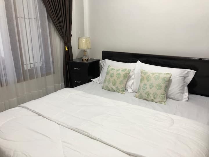 Tiga Homestay With Rooftop Bbq - Malang