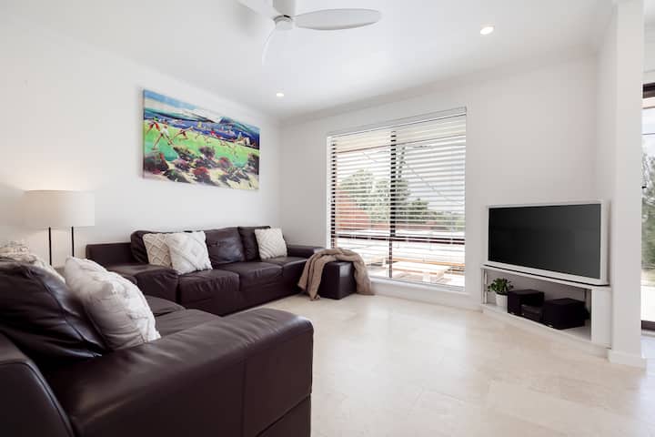 The Little Peaceful Retreat! 600m To Scarb Beach! - Perth