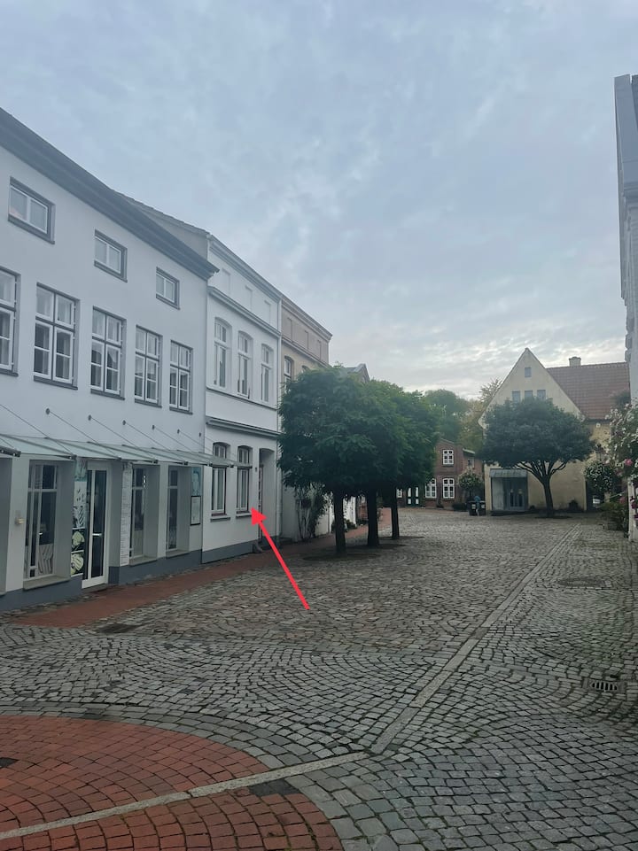 Schöne Ruhige Innenstadtwohnung Im Dachgeschoss - Bad Oldesloe