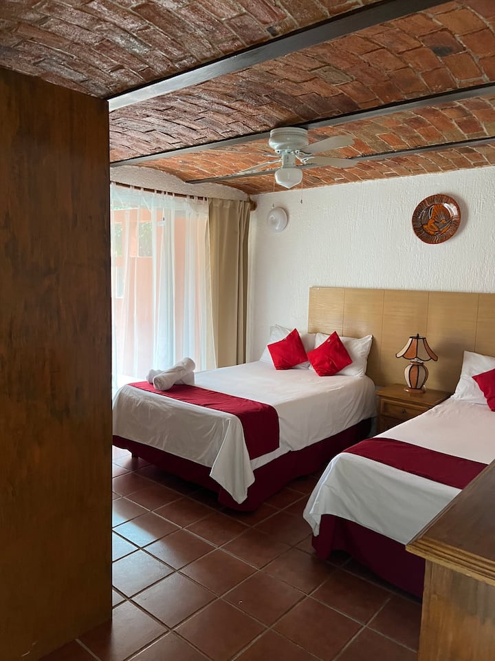 Habitación Con Dos Camas Frente Al Lago - Ajijic