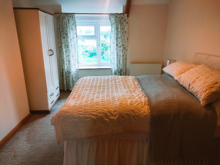 2-bed Cottage Near Bristol/m4/m5 - Long Stays - Chepstow