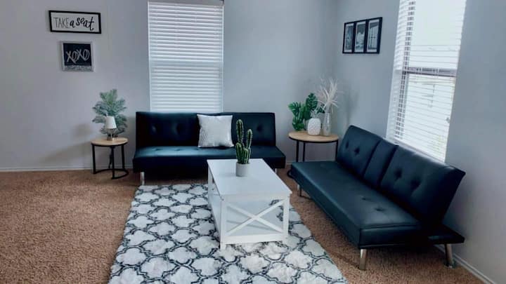 Your Home Away From Home! Room 2 - Temple, TX