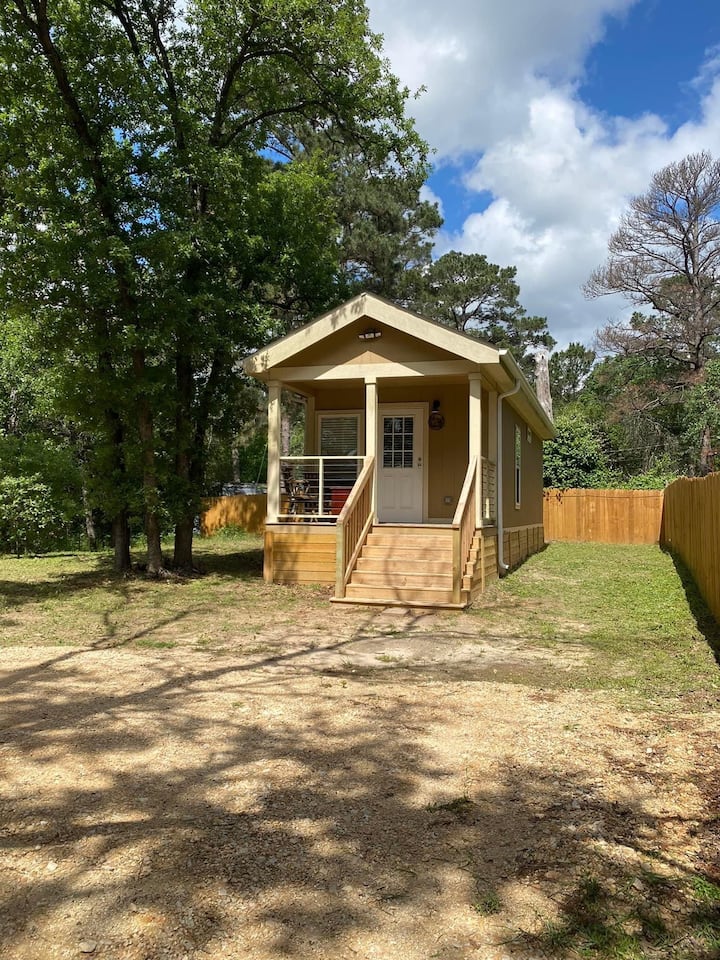 Safari Retreat @Lakebastrop - Bastrop, TX