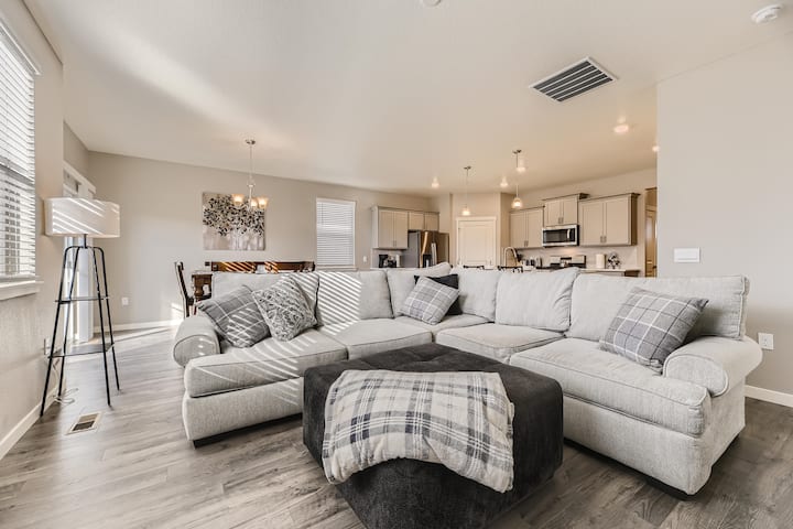 Cozy Ranch Style Home - Parker, CO