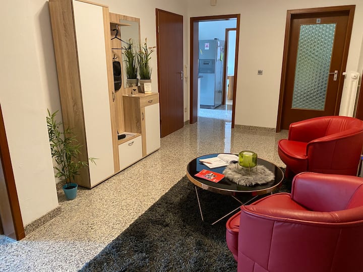 Ruhiges Zimmer Mit Balkon Und Blick Ins Grüne - Lauf an der Pegnitz