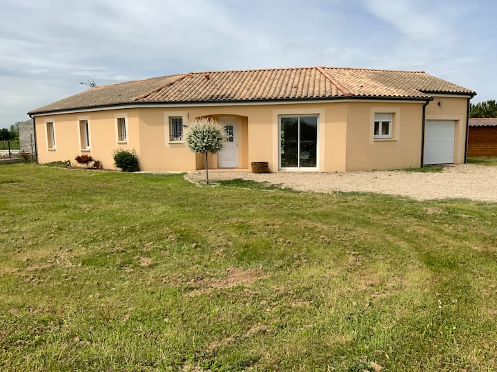 Villa Récente Avec Piscine - Bergerac