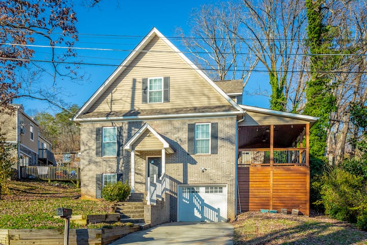 07) Downtown - 5 Bedrooms - Pool Table - Chattanooga, TN