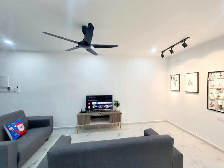 (New)jovial Cozy&stylish House 4room@bm Sri Rambai - Bukit Mertajam
