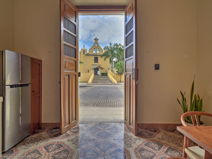 La Ermita Suites In Merida Centro With Pool - Historic Church Front - Yucatan