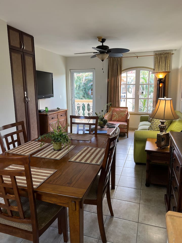 Lovely One Bedroom Condo With Balcony And Pool - Aruba