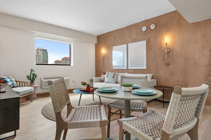 Hibird Condado | One-bedroom Apartment - 