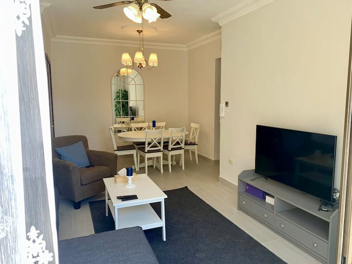 Clean & Minimal! 2 Bedroom 2 Bathroom+free Parking - Amman