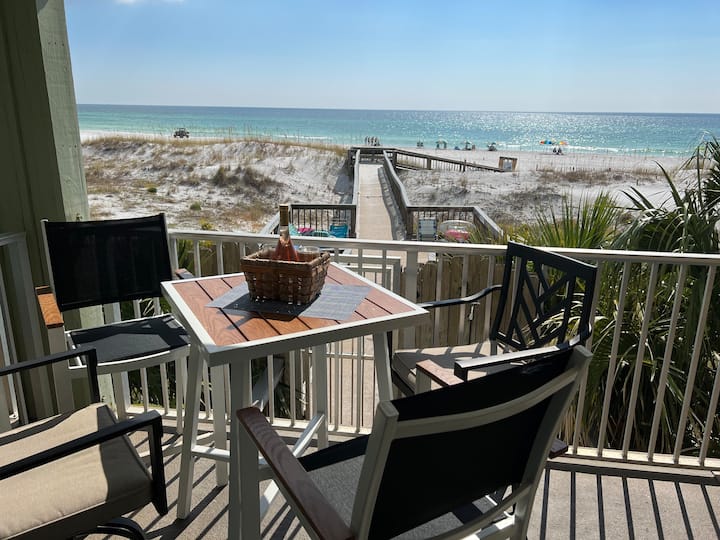 Beachfront W Pre-paid Chair Setup + Pool Sleeps 6 - Seagrove Beach, FL