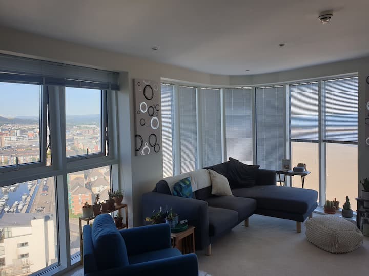 Lovely 2 Bed Apartment.sea Views Students Welcome - Swansea