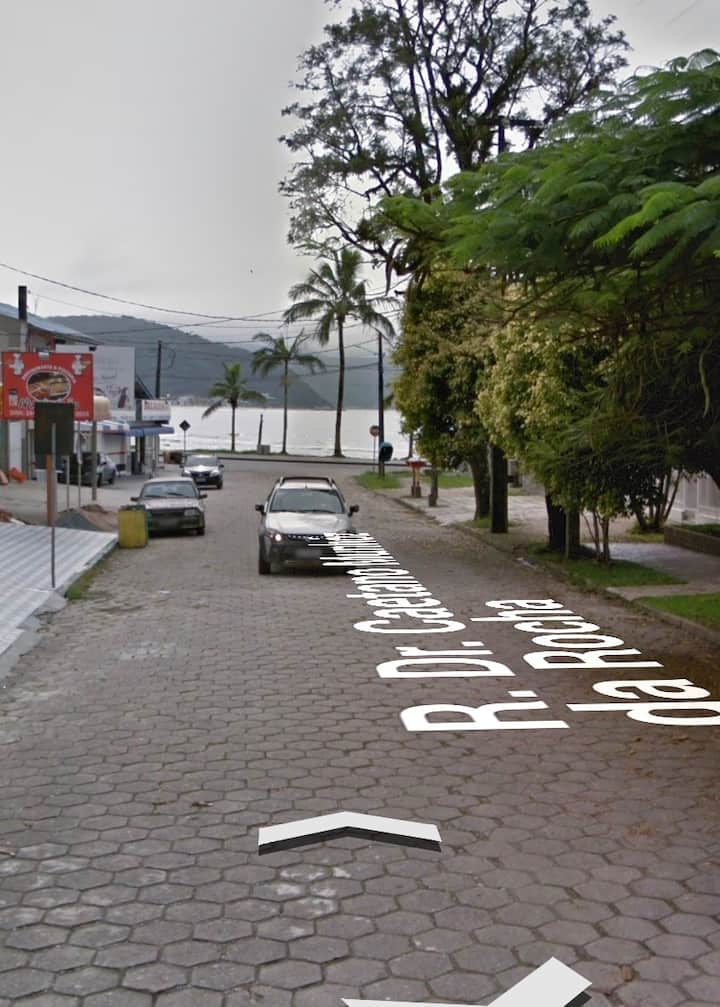 Apartamento Vista Parcial Para O Mar. Uma Quadra. - Guaratuba