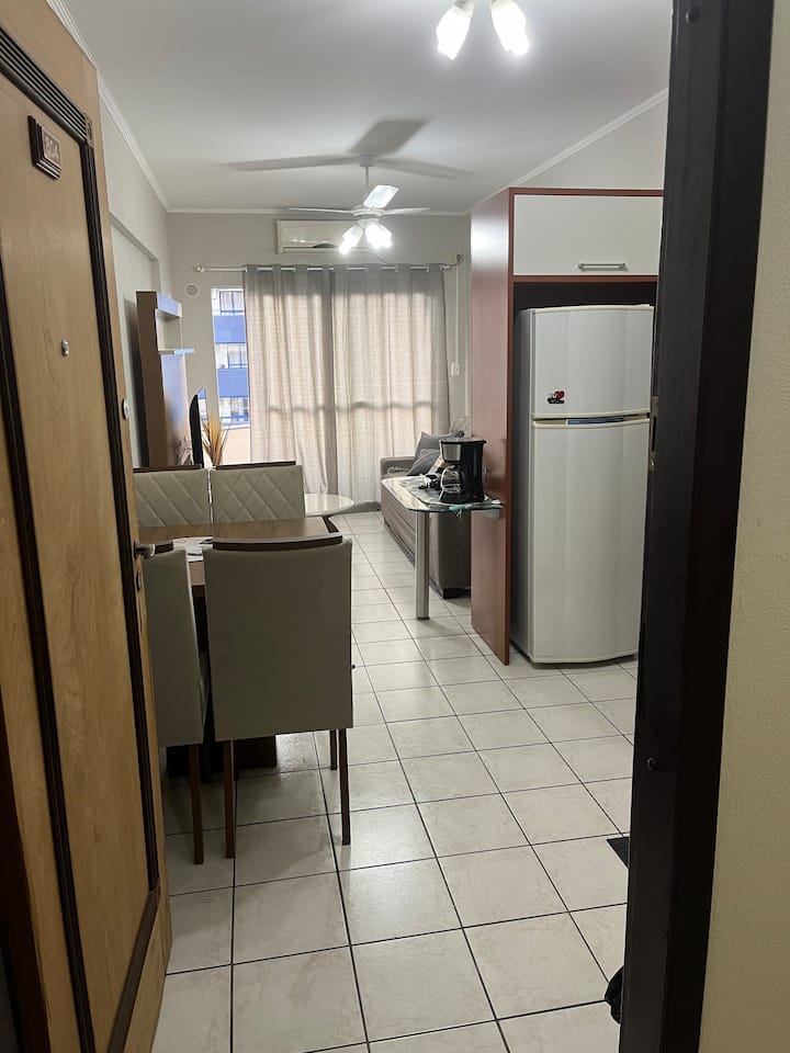 Apartamento De 1 Quarto No Centro De Bc - Balneário Camboriú