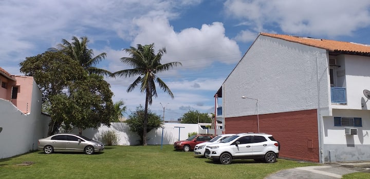 Apto 2q Aconchegante Em Condôminio Perto De Tudo. - Cabo Frio